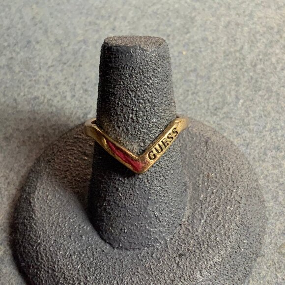 Guess | Jewelry | Guess V Shaped Ring Size 7 Gold Vintage Retro Classic ...